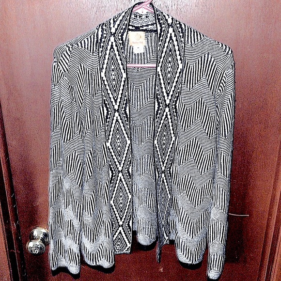 Ruby Rd. | Sweaters | Ruby Rd Monochromatic Open Knit Cardigan Tribal Zigzag Line Design | Poshmark
